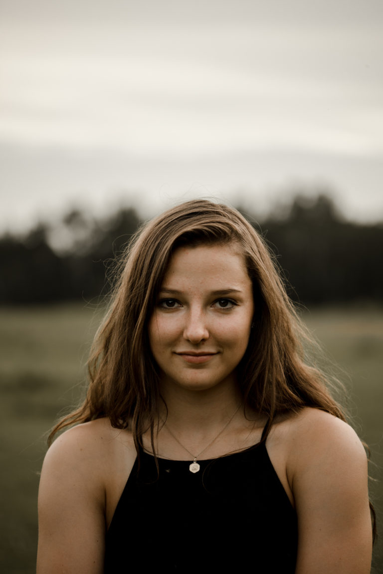 Winnipeg Summer Horse Portrait Shoot | Vanessa Renae