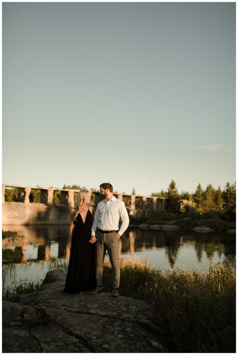 Pinawa Anniversary Session - Chelsea & Jeremy | Vanessa Renae