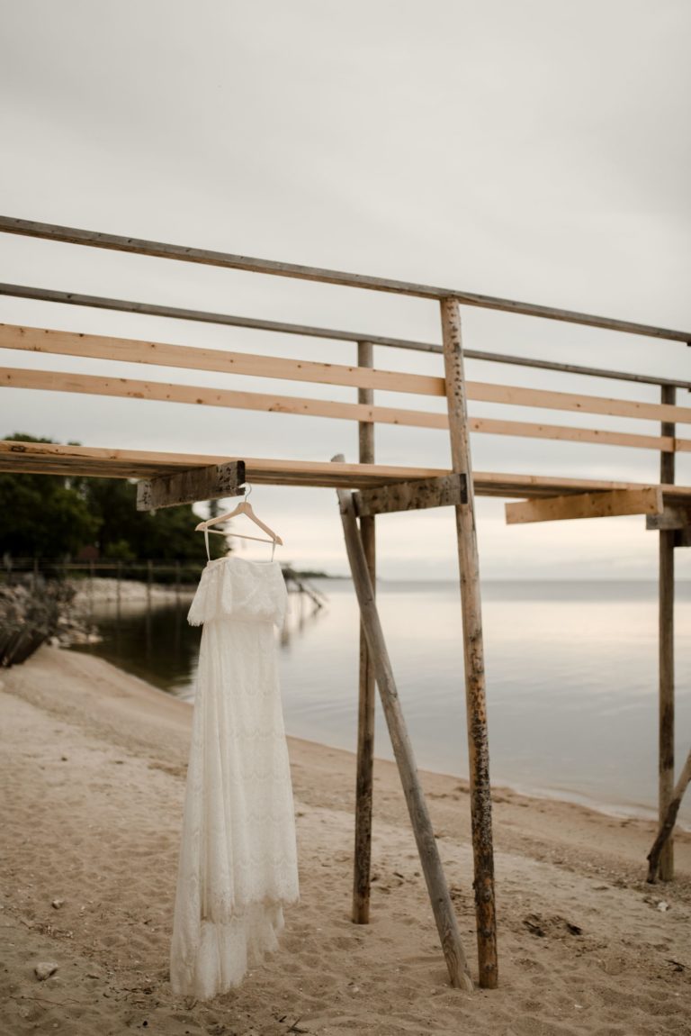 Matlock Beach Adventure Session - Alex & Kyle | Vanessa Renae
