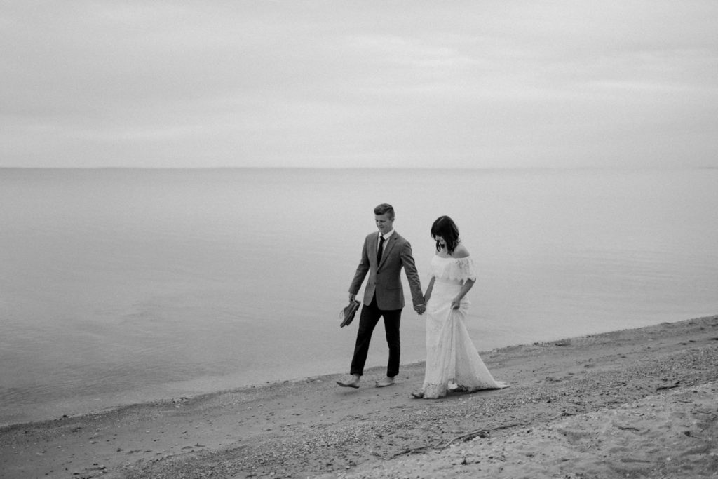 Matlock Beach Adventure Session - Alex & Kyle | Vanessa Renae