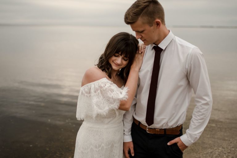 Matlock Beach Adventure Session - Alex & Kyle | Vanessa Renae